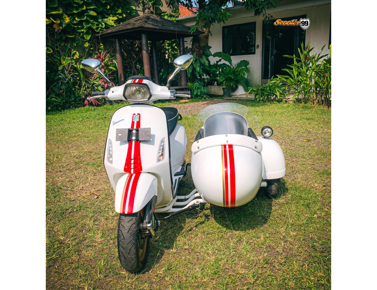 Sidecar Kit – White Sport Stripe Edition | Handcrafted Vespa Sidecar by ...