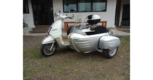 Sidecar Peugeot Django – White Silver Edition | Classic Touring Sidecar ...