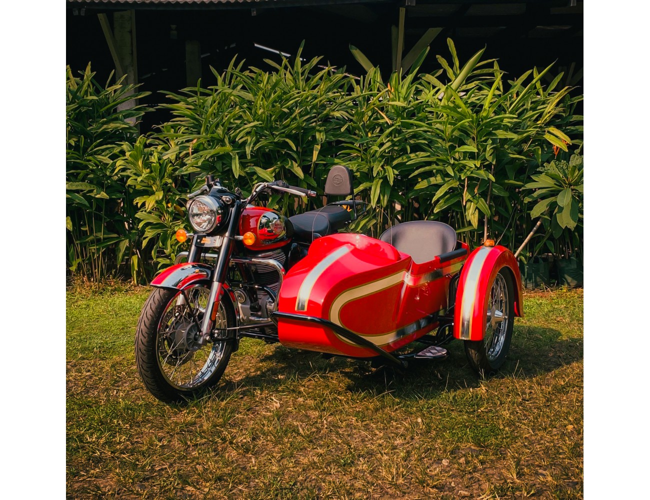 Sidecar Kit for Royal Enfield – Red Edition | Scooter99
