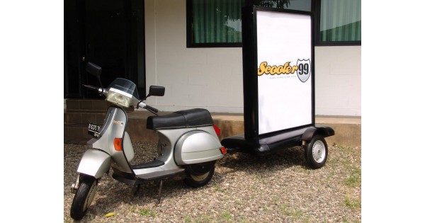 Strategic Vespa Trailers and the Art of Increasing Brand Visibility ...